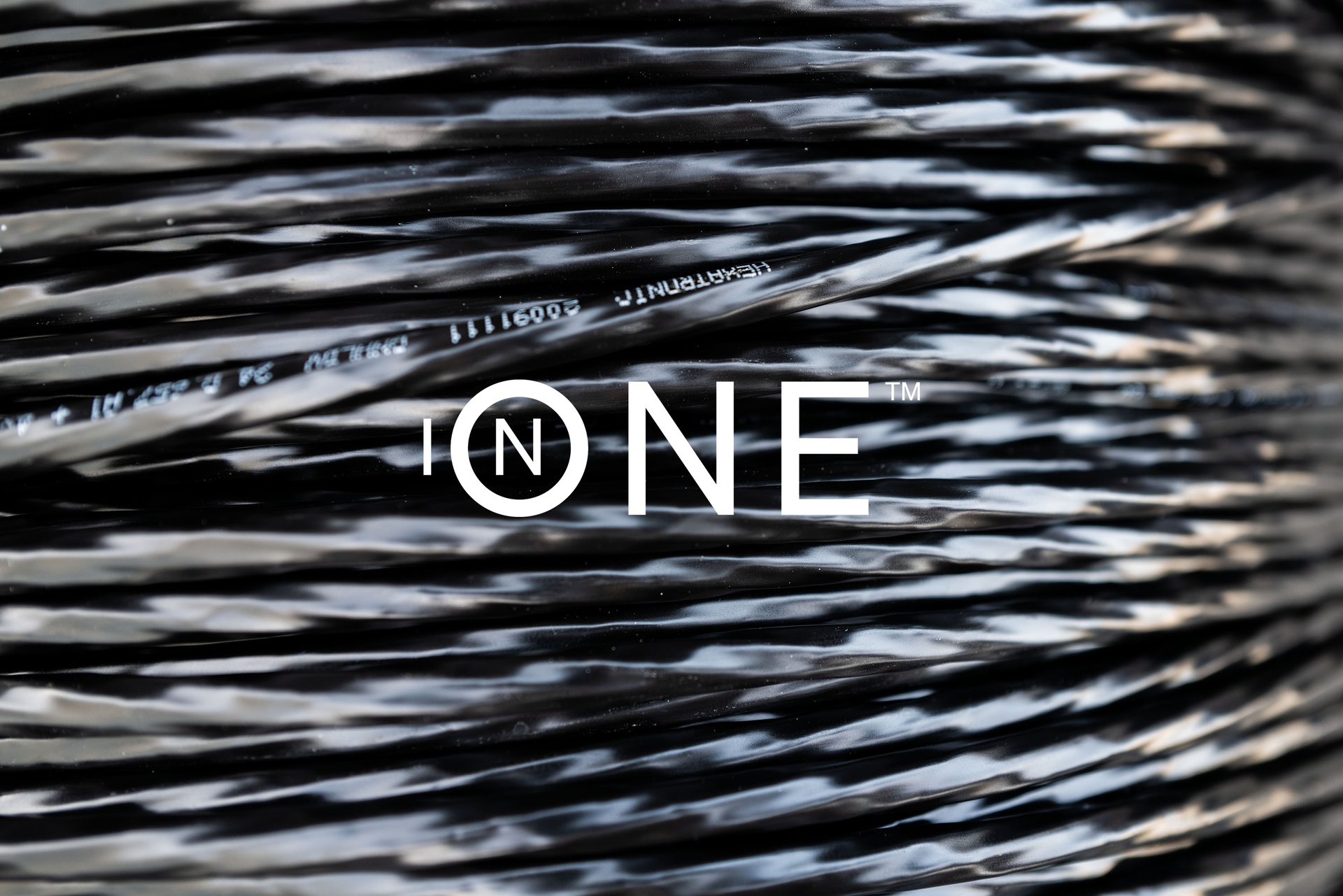 Hexatronic Inone Powered Fiber System | Products | Fiber Solutions | Hexatronic